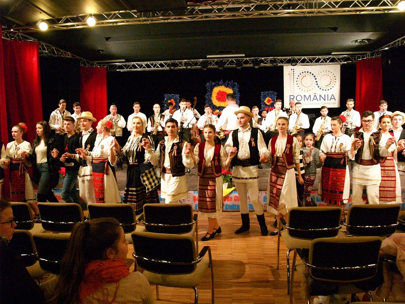 Școala Populară de Arte „Tudor Jarda” Cluj-Napoca "TREI INIMI ROMÂNEȘTI ...